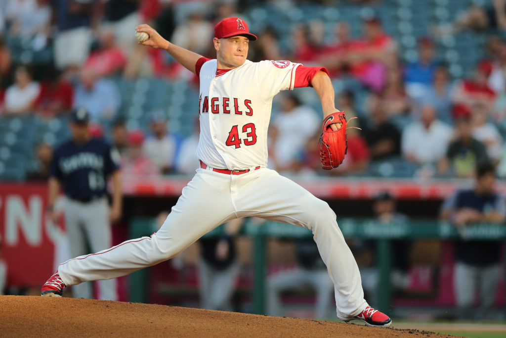 Pitcher Garrett Richards agrees to a Two-Year Deal with the Padres